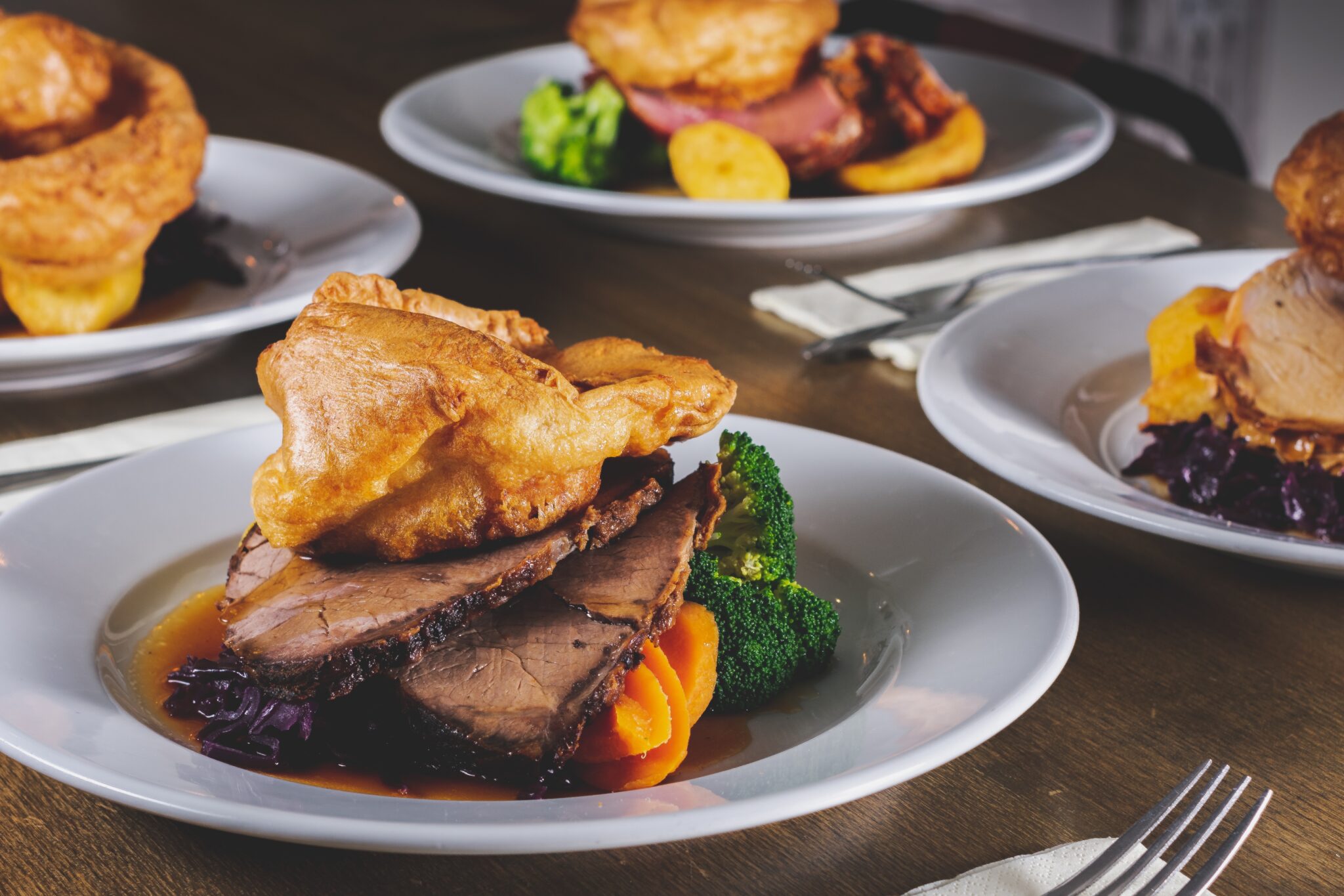SUNDAY LUNCH - Holiday Inn Nottingham